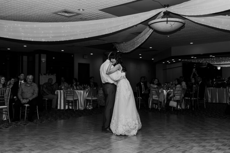 NIKAYLA & CO. SPRING ASSOCIATE WEDDINGS - Nikayla & Co