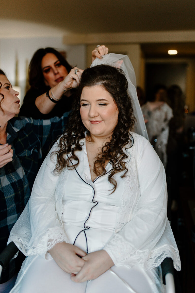 NEW YORK CATHOLIC WEDDING AT OUR LADY OF OSTRABAMA & RGNY | MARY ...
