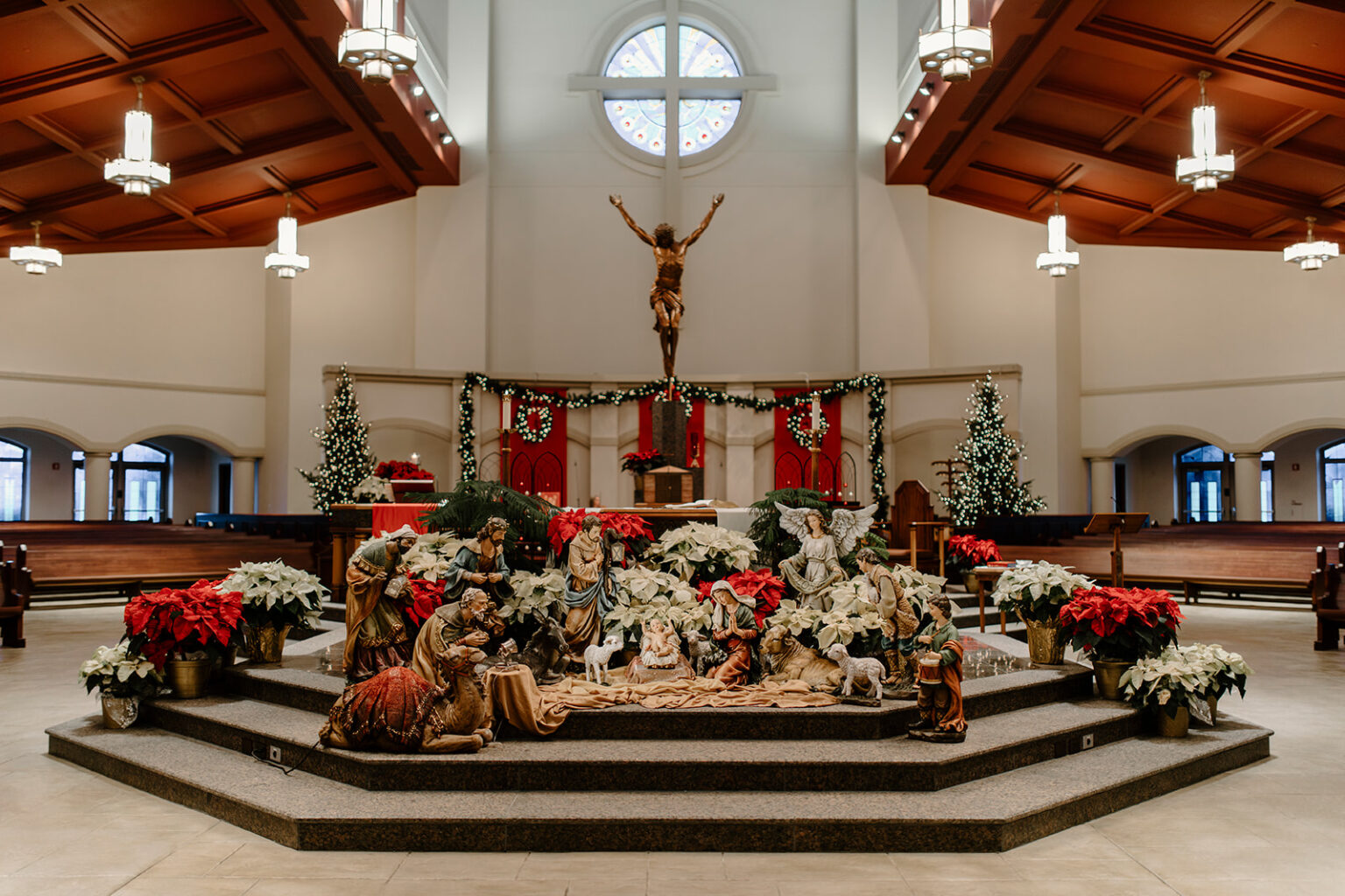 ST. AMBROSE CATHOLIC WEDDING WITH A RECEPTION AT THE DOUBLE TREE IN ST ...