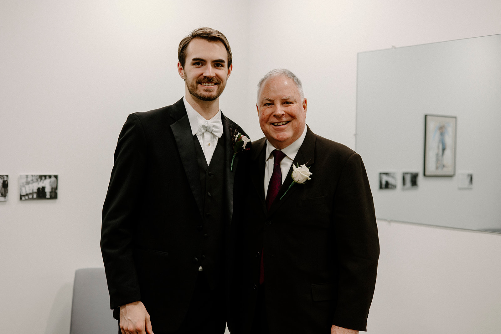 UNIVERSITY OF ST. THOMAS CATHOLIC WEDDING WITH A FIRST LOOK NEXT TO OUR ...