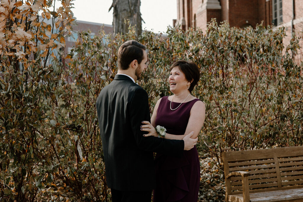 UNIVERSITY OF ST. THOMAS CATHOLIC WEDDING WITH A FIRST LOOK NEXT TO OUR ...