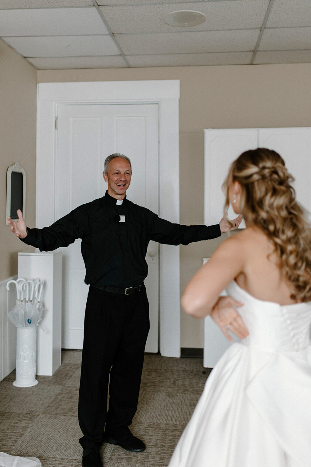 CINCINNATI CATHOLIC WEDDING AT HOLY CROSS IMMACULATA & BELL EVENT ...