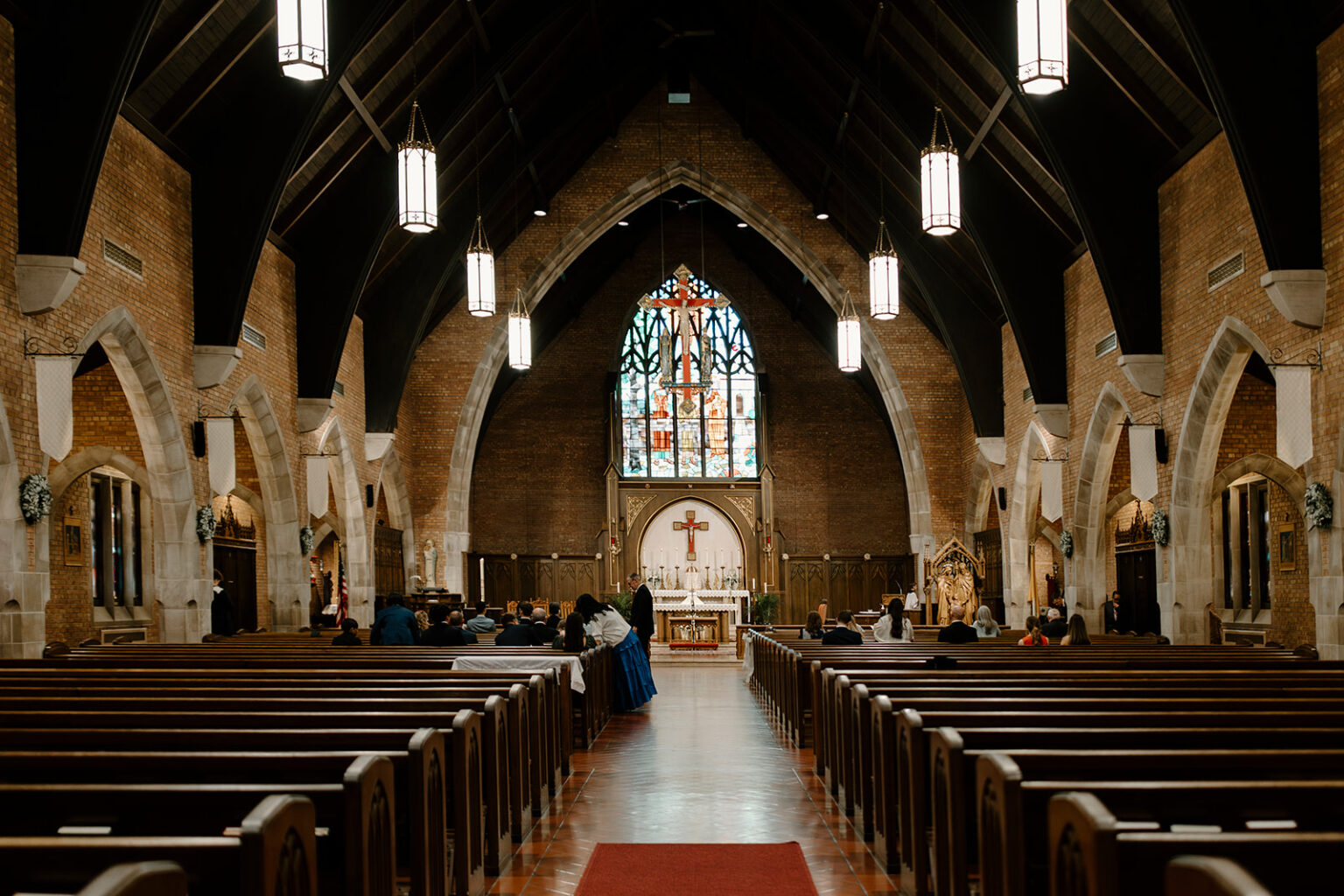 ROMANTIC MINNESOTA WEDDING AT HOLY FAMILY CATHOLIC CHURCH FEATURING A ...